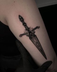Explore The 30+ Best Dagger Tattoo Ideas You Have To Try!