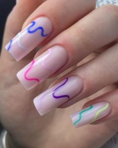 40+ Stunning Swirl Nail Design Ideas For A Next Level Mani