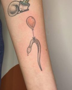 30 Amazing Balloon Tattoo Ideas Inspired By Childhood Memories
