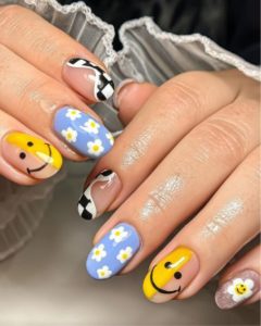 35 Simple Smiley Face Nail Designs That'll Brighten Your Day!