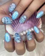 25+ Seashell Nail Art Designs To Bring The Beach To Your Fingertips