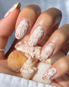 25+ Seashell Nail Art Designs To Bring The Beach To Your Fingertips