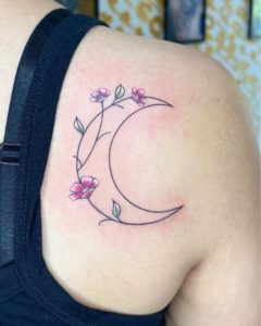 60+ Cute Moon Tattoo Ideas To Try For Your Next Ink