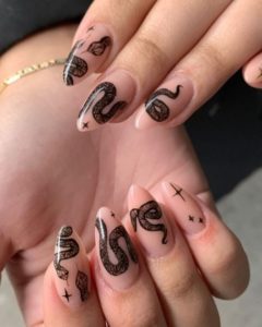 Look Mysterious With 25+ Edgy Snake Nail Art Designs In 2026