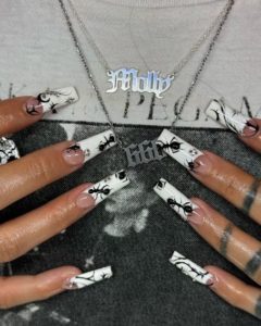 35 Attractive Ant Nail Art Designs For A Suspicious Look In 2025