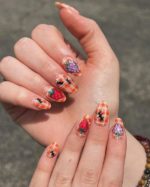 35 Attractive Ant Nail Art Designs For A Suspicious Look In 2025