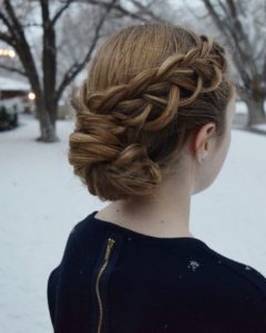 35 Beautiful Loop Braids Hairstyles To Inspire Your Look In 2025