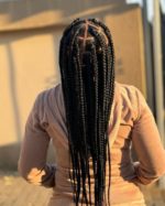 35 Stylish Jumbo Box Braids Hairstyles To Try Right Now In 2025