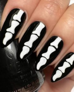 45 Easy Skeleton Nail Designs To Try This Halloween In 2025