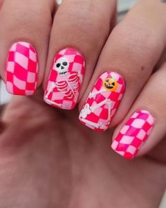 45 Easy Skeleton Nail Designs To Try This Halloween In 2025
