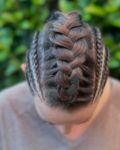 30+ Beautiful Loose Braids Hairstyles To Try In 2025