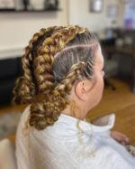 30+ Beautiful Loose Braids Hairstyles To Try In 2025