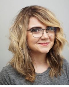 25 Gorgeous Ways To Wear Side-Swept Bangs Right Now In 2025