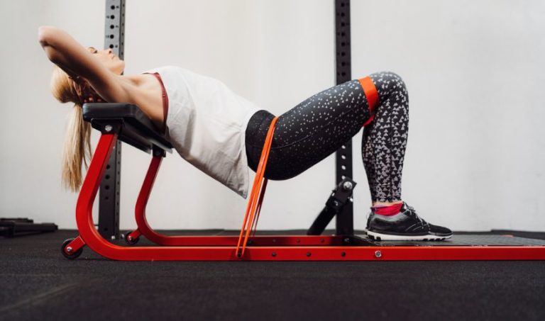 5 Best Upper Glute Exercises To Lift & Sculpt Your Butt