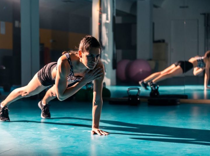 5 Best Plank Exercises To Build Core Strength